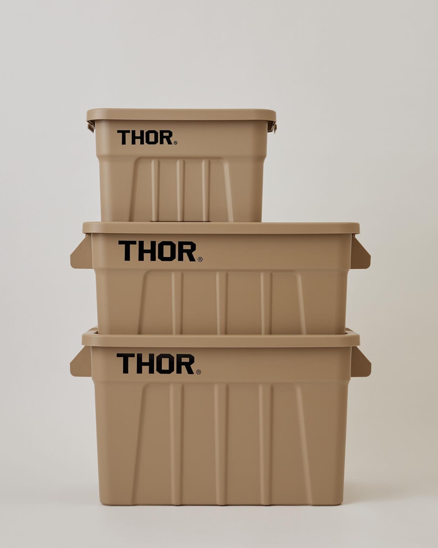 THOR箱 /THOR BOX 22L/53L/75L 露營小站提供風格露營小物、帳篷、露營椅等戶外選品，實體店面位於嘉義，歡迎來店體驗風格露營魅力。